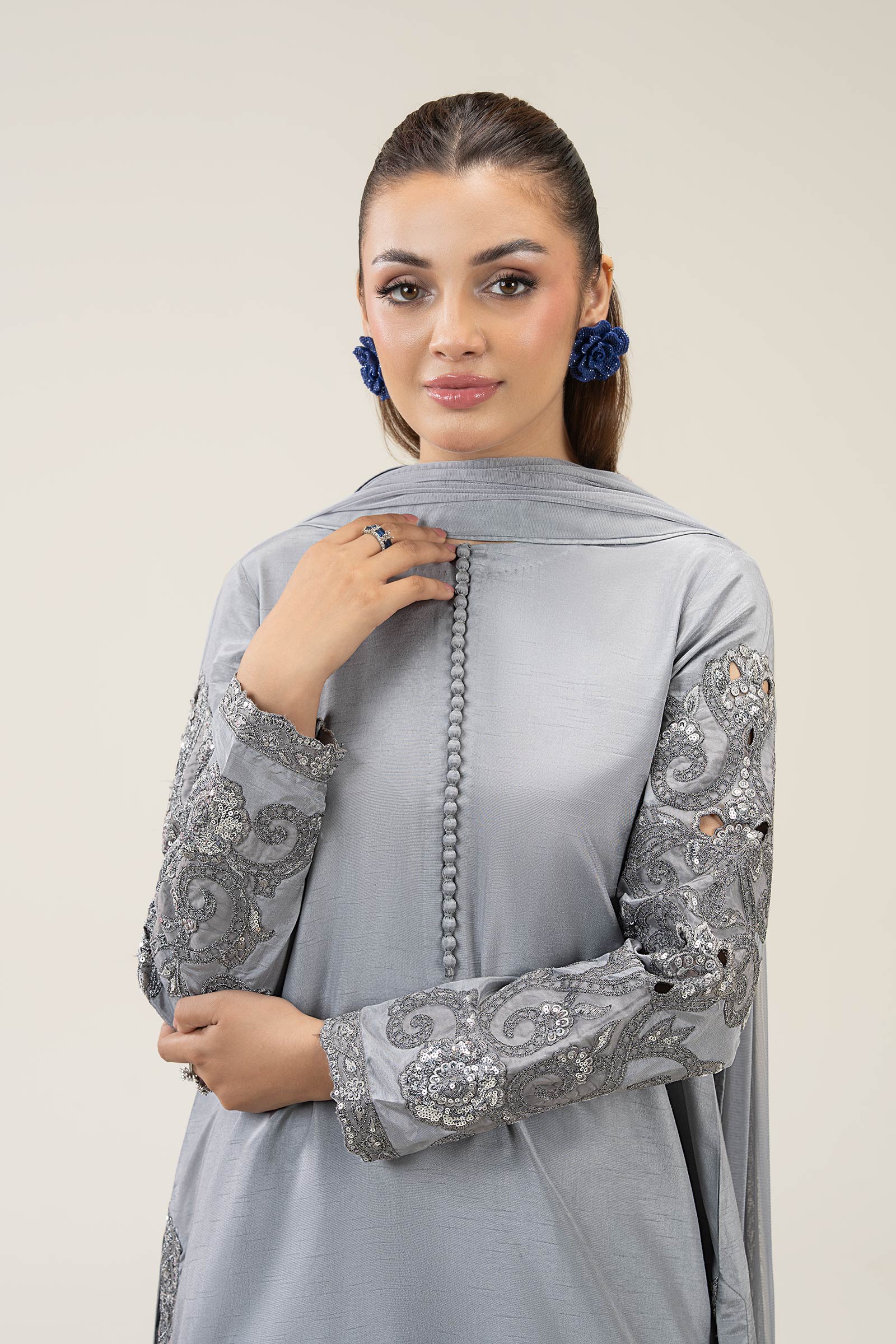 3 Pc Embroidered Bamberg Raw Silk Suit | MB-FS25-54 – M.Basics by Maria.B. (PK)