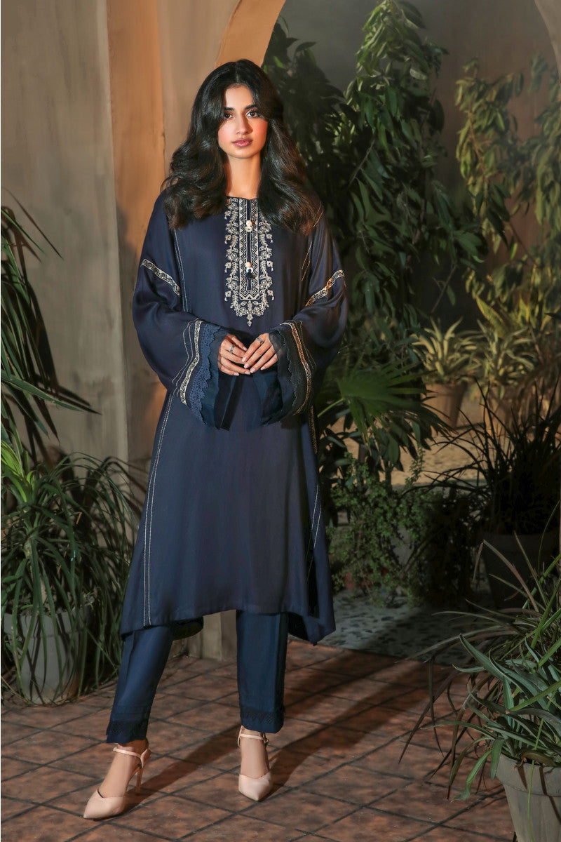 Shirt Blue MB-W22-101 – m/basics by Maria.B. (PK)